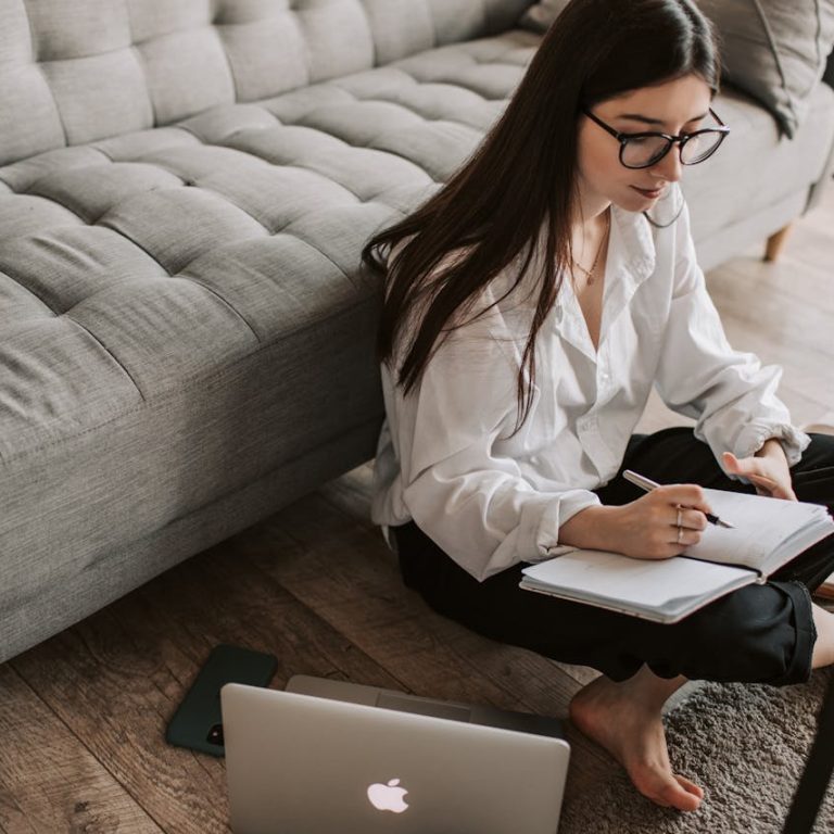 Ultimate Guide To Data Entry Jobs From Home: Work From Home Jobs In Canada